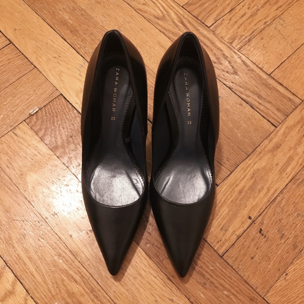 Zara Leather Pumps With Blue Sole - Gem
